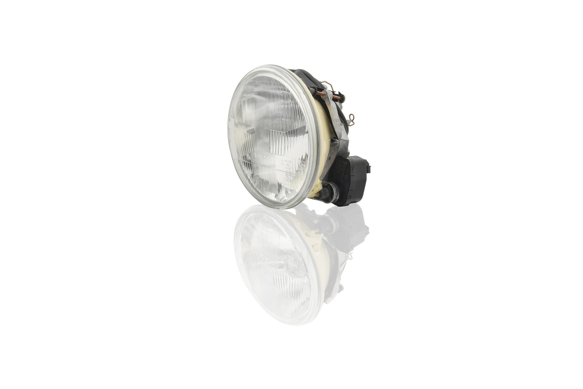 Porsche 968 Right Headlight: RACCAR Automotive