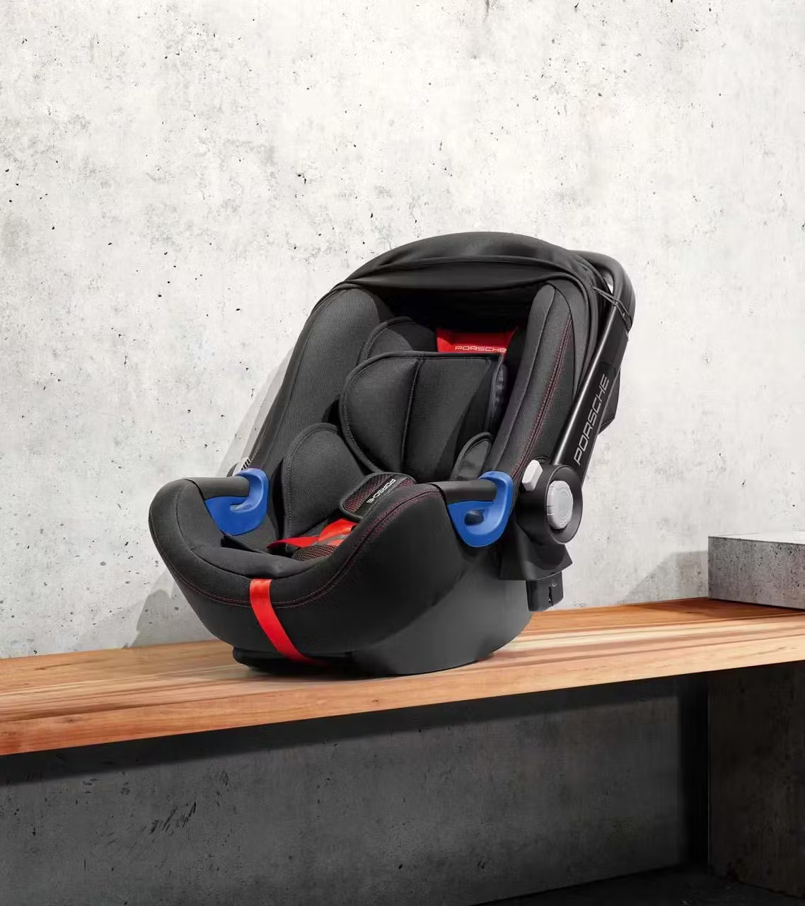 Porsche Baby Seat I-Size: RACCAR Automotive
