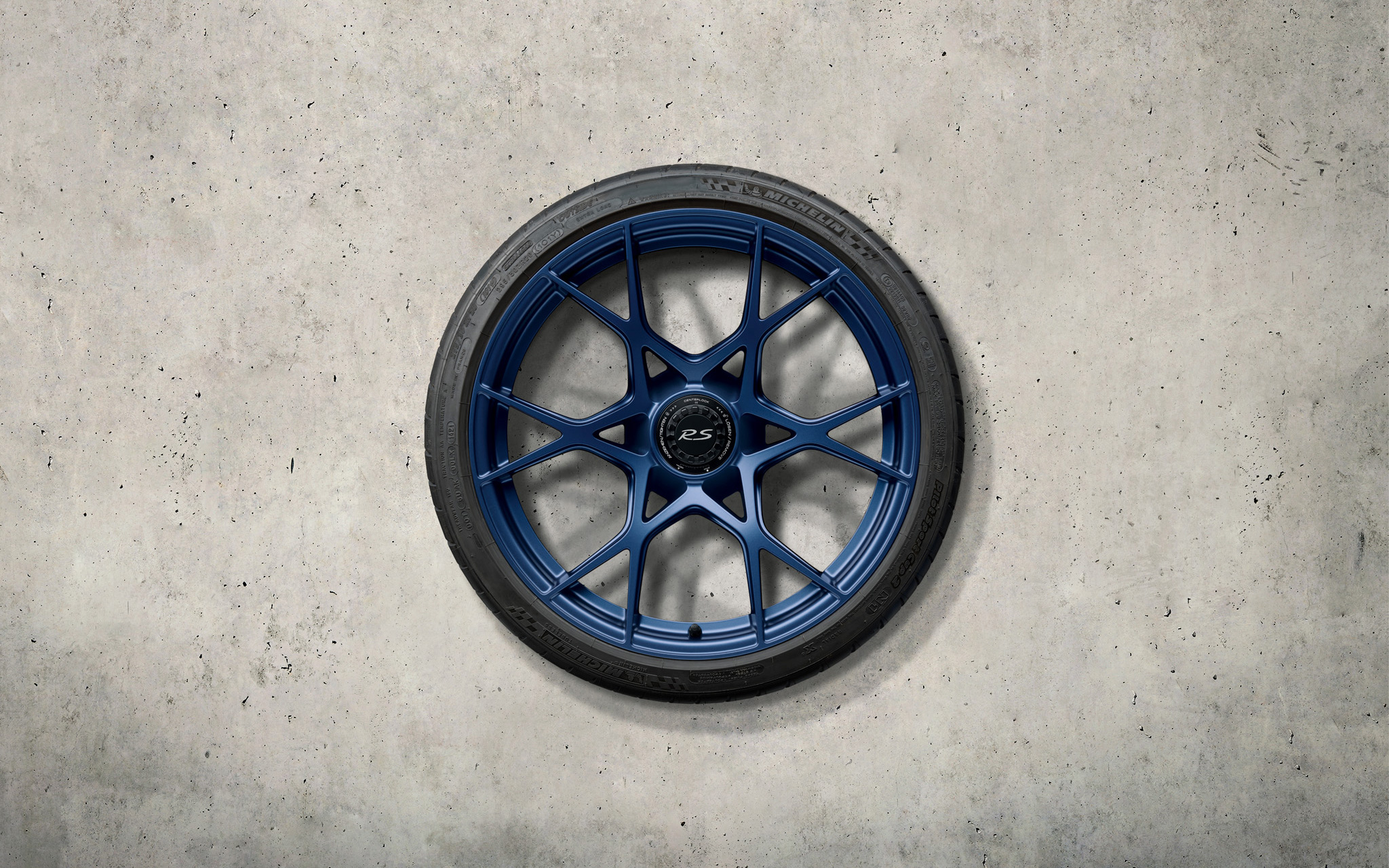20-Inch Porsche GT4RS Aluminum Forged Wheel Set In Blue: RACCAR Automotive