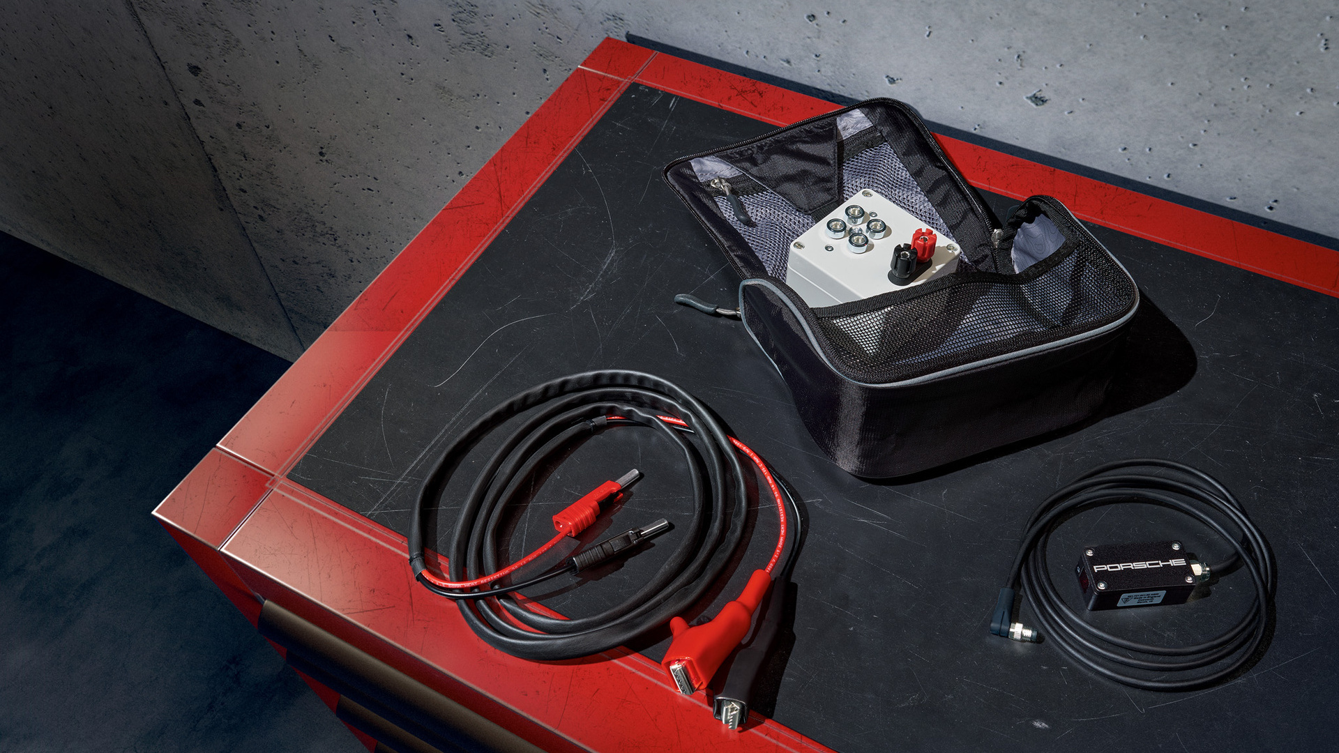 Porsche Lap Trigger: RACCAR Automotive