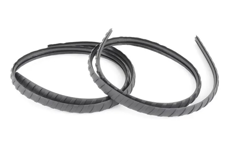 Audi Roof Rack Rubber Strip Replacement (Like-New): RACCAR Automotive
